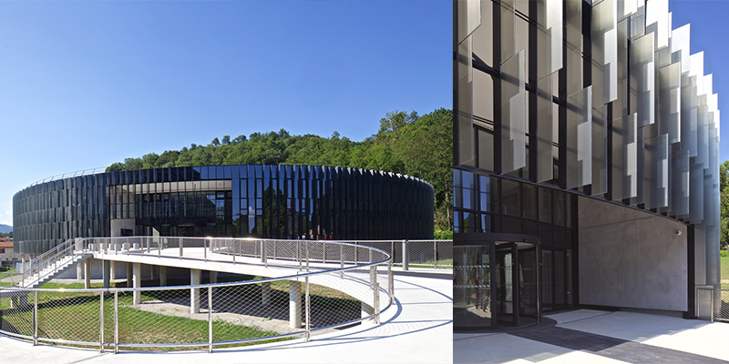 Laminated Glass for Law court frontage